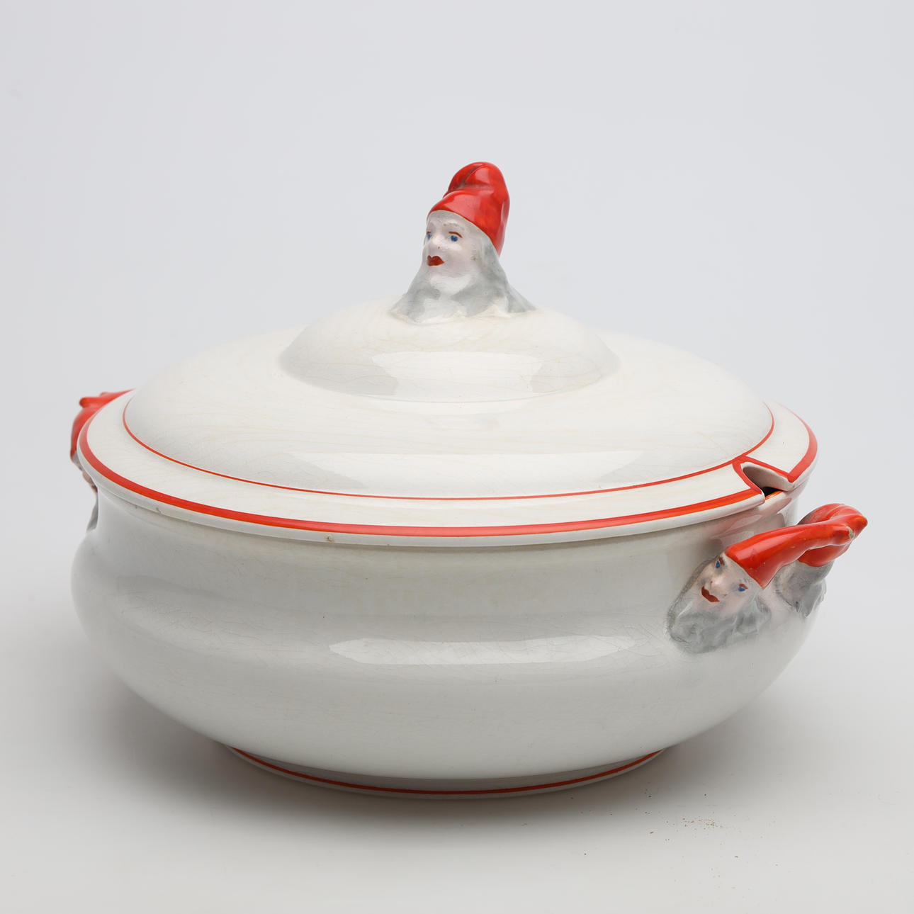 A ceramic terrine with lid, Gothenburg. Ceramics & Porcelain - European ...