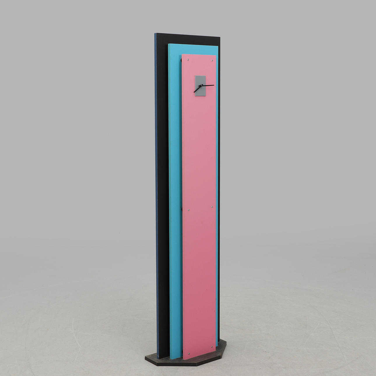 FLOOR CLOCK, “Correct” from the series “Tomorrow” Ikea, 1985. Clocks ...