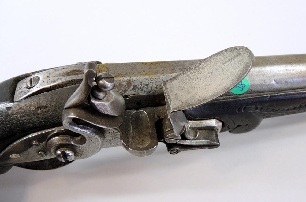 HEAVY CAVALRY FLINTLOCK PISTOL. Weapons & Militaria - Guns & Rifles ...