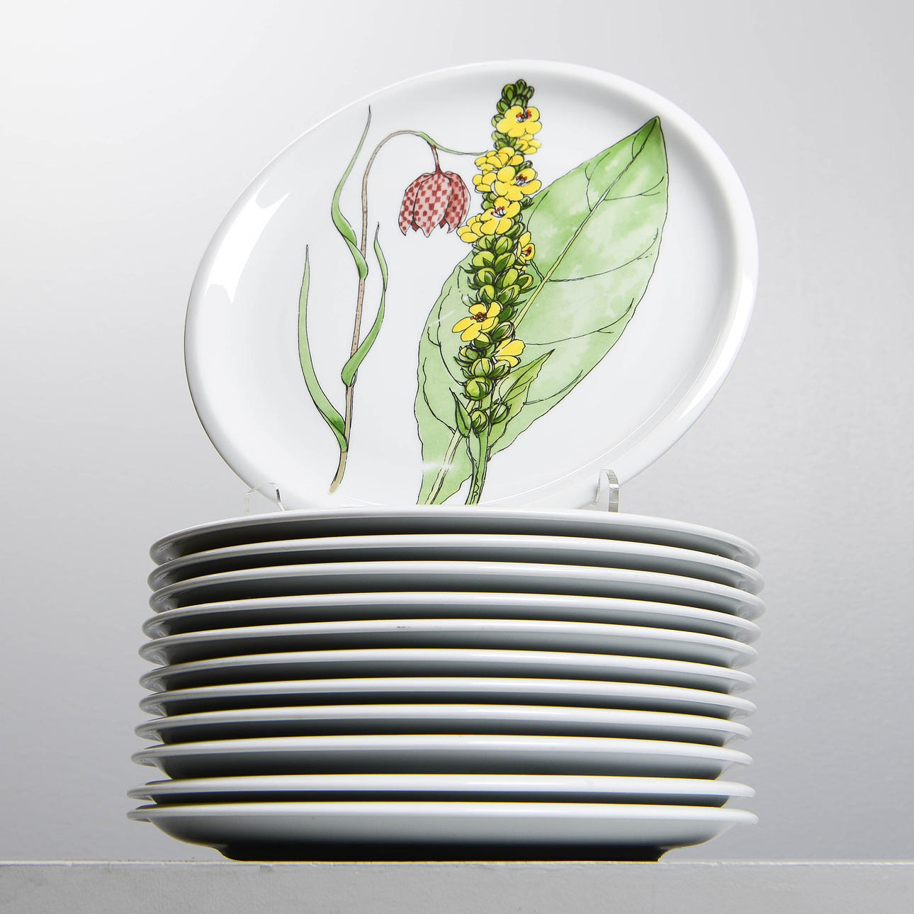 MARGUERITE WALFRIDSON. "Midsommar", plates, 12 pcs, IKEA. Ceramics ...