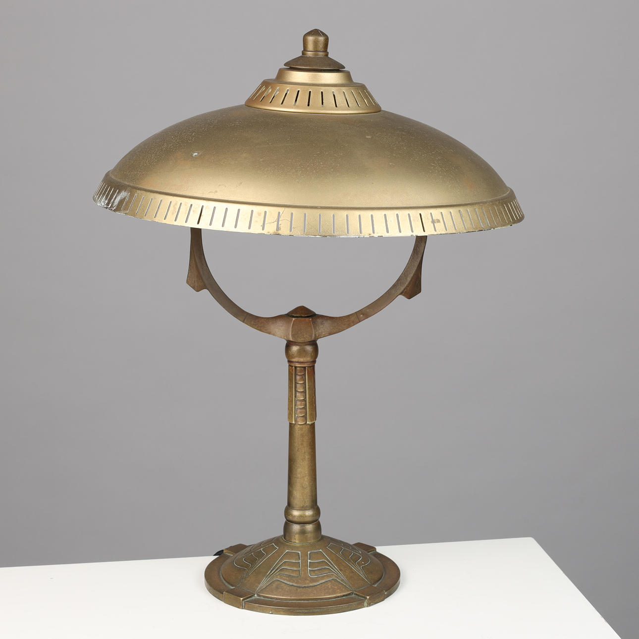 Brass lamp, Art Nouveau, European lamp manufacturer, first half of the ...