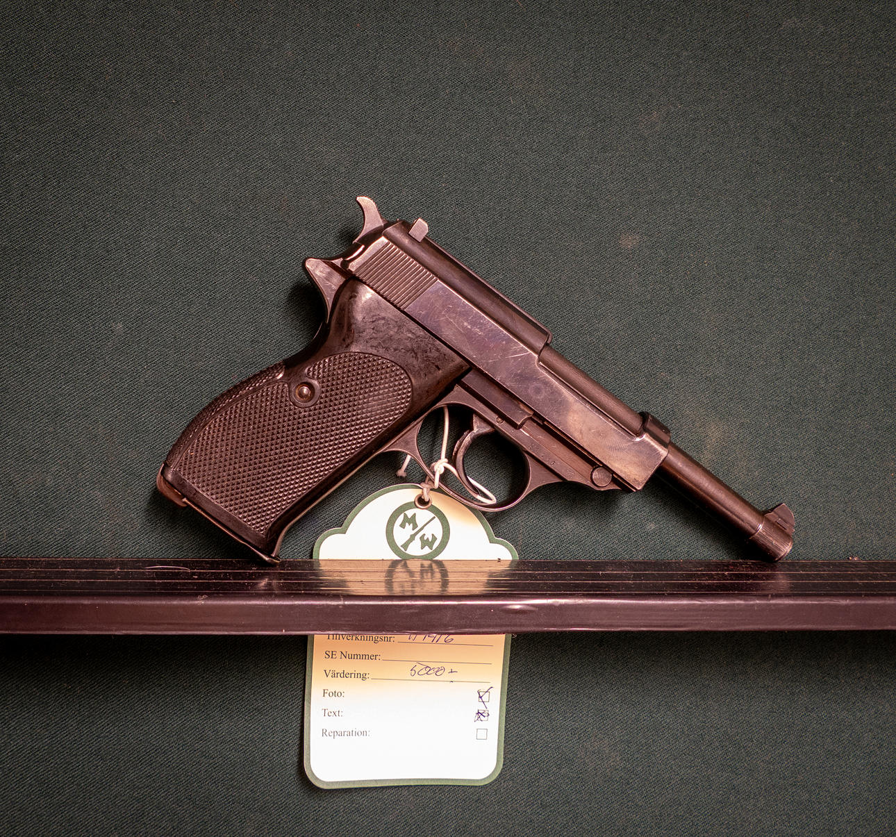 Walther HP Kaliber 9x19. Tillv.nr. H1416. Licensvapen - Pistoler ...