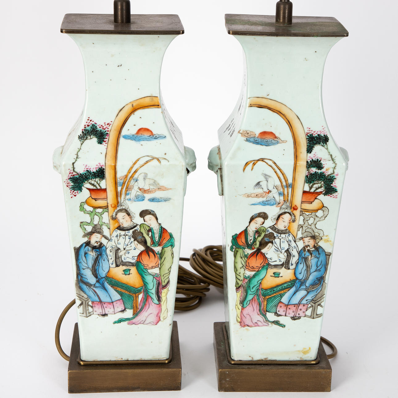 XIANG XING (祥兴). pair of table lamps with Chinese vases “Fang Ping ...