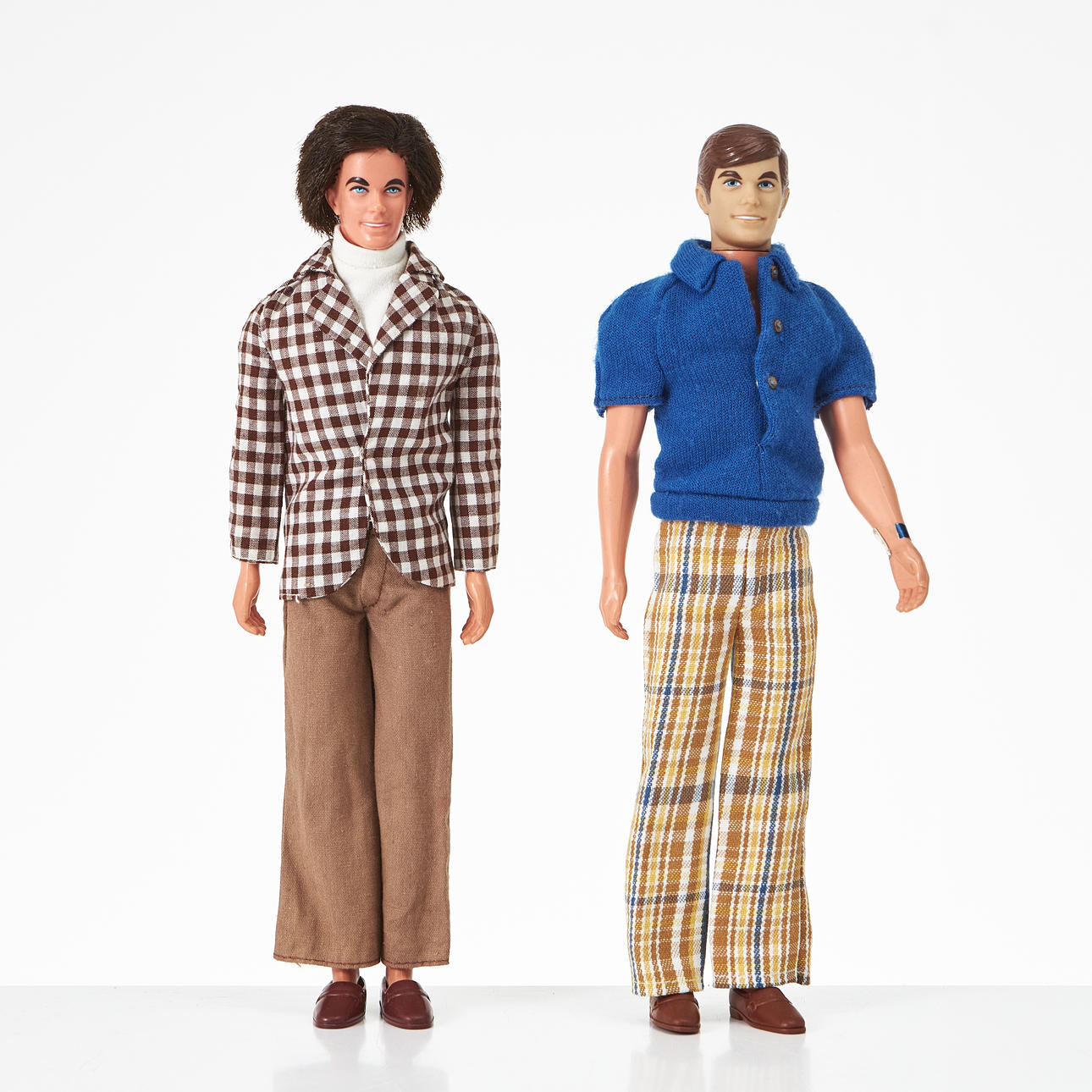 KEN, (2), #1184 BL Walk Lively Ken Brown Molded Hair, #4224 BL Mod Hair ...
