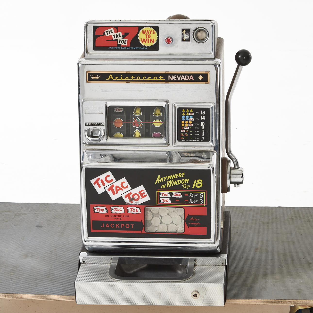 SLOT MACHINE, one-armed bandit, “Tic Tac Toe”, Aristocrat Nevada ...