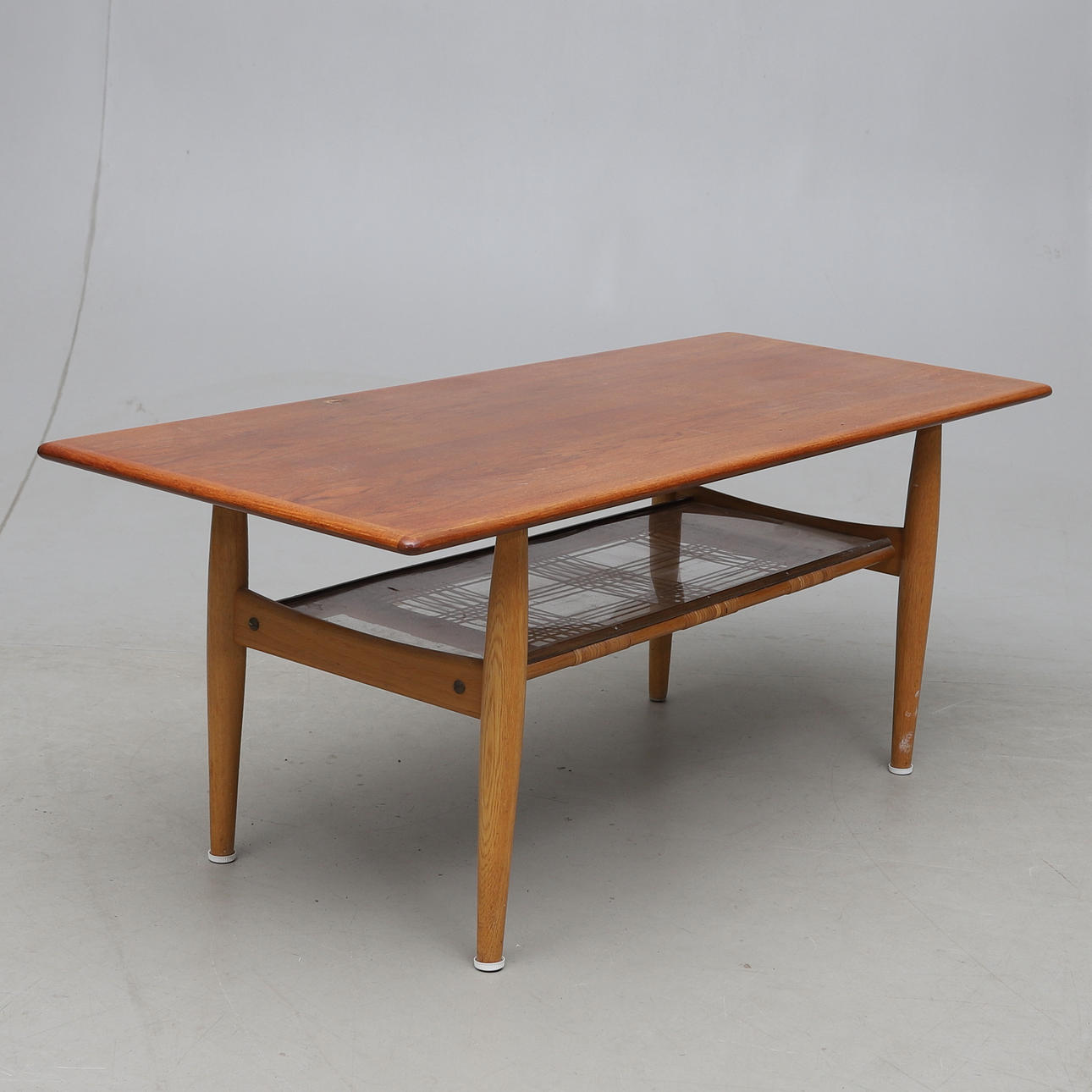 KARL-OLOF WESTBERG. coffee table, teak/oak, model A 71, Tengsjömobilier ...