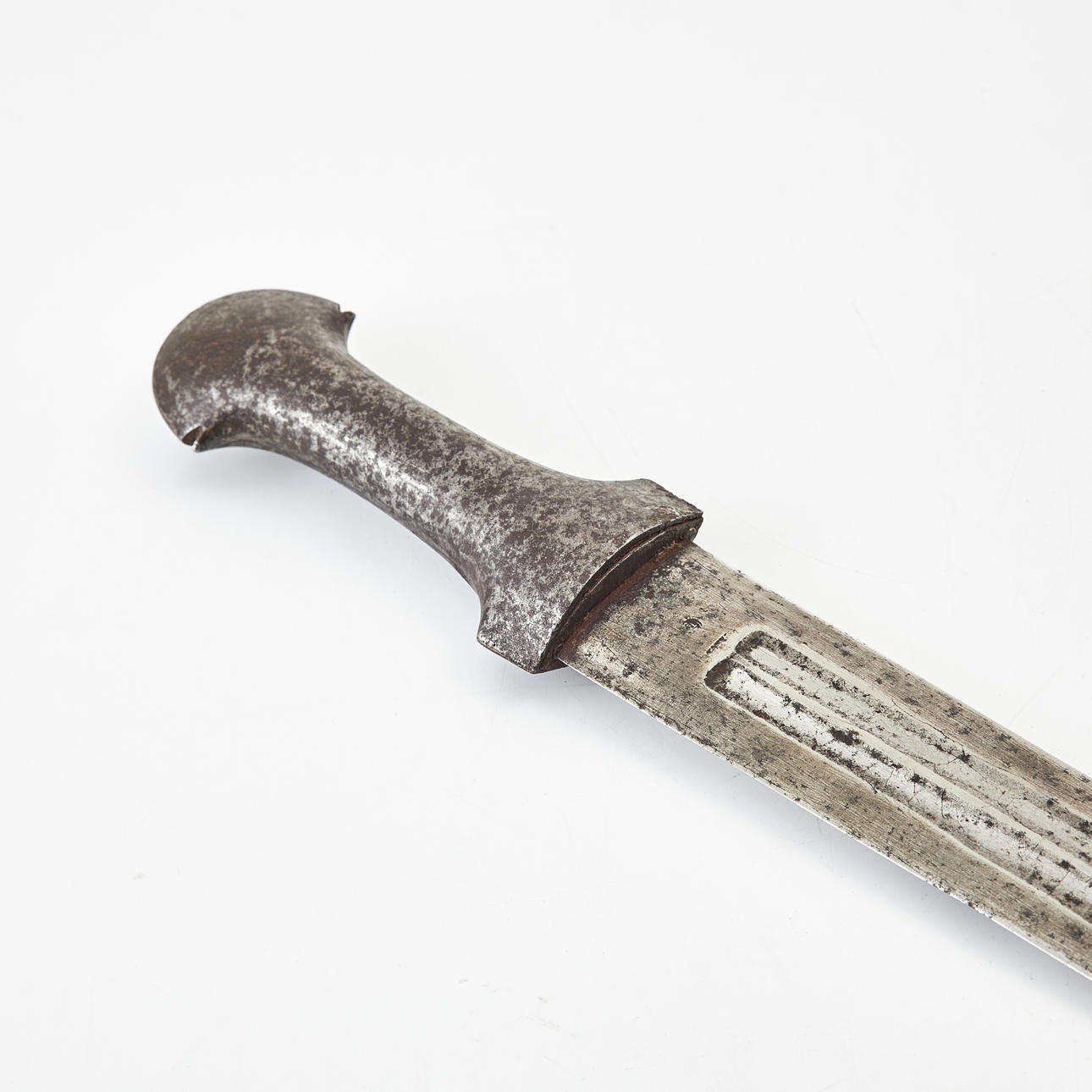 KINDJAL, 19th century. Weapons & Militaria - Edged weapons - Auctionet
