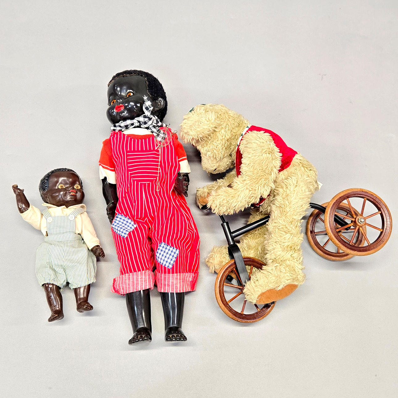 TWO VINTAGE DOLLS & A TEDDY ON A TRICYCLE. Toys - Dolls & Teddybears ...