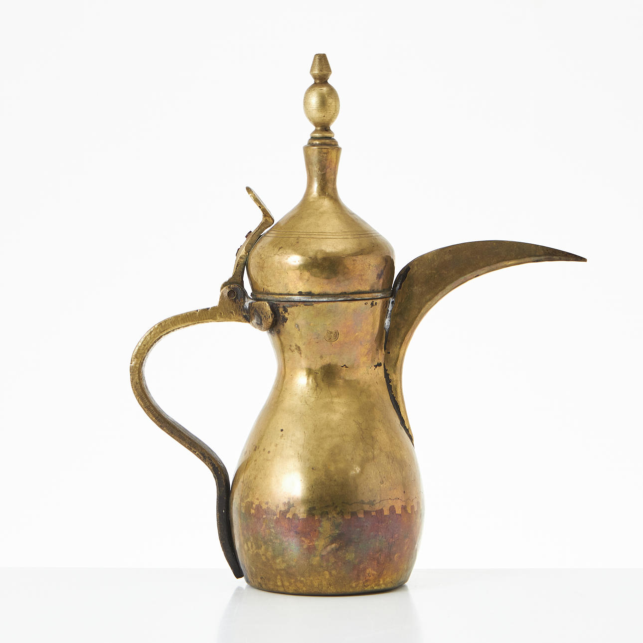 DALLAH, coffee pot, first half of the 20th century, Saudi Arabia, brass ...