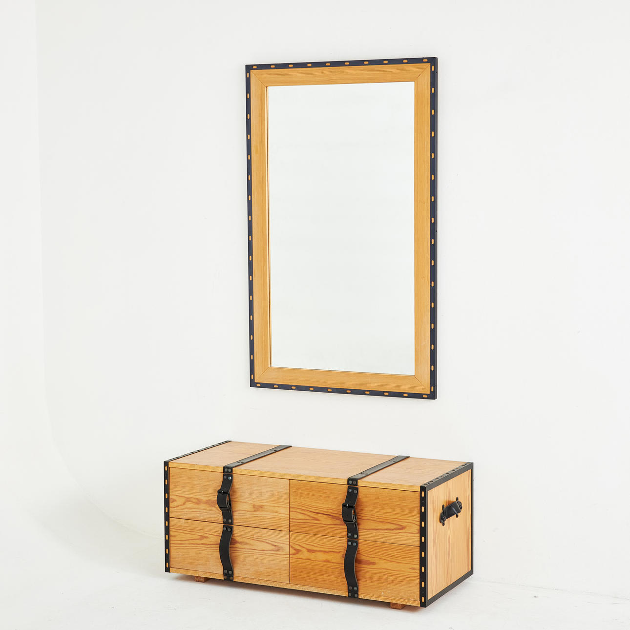 CHRISTER LUNDÉN OCH L-E JOHANSSON. A two-piece hall furniture, mirror ...