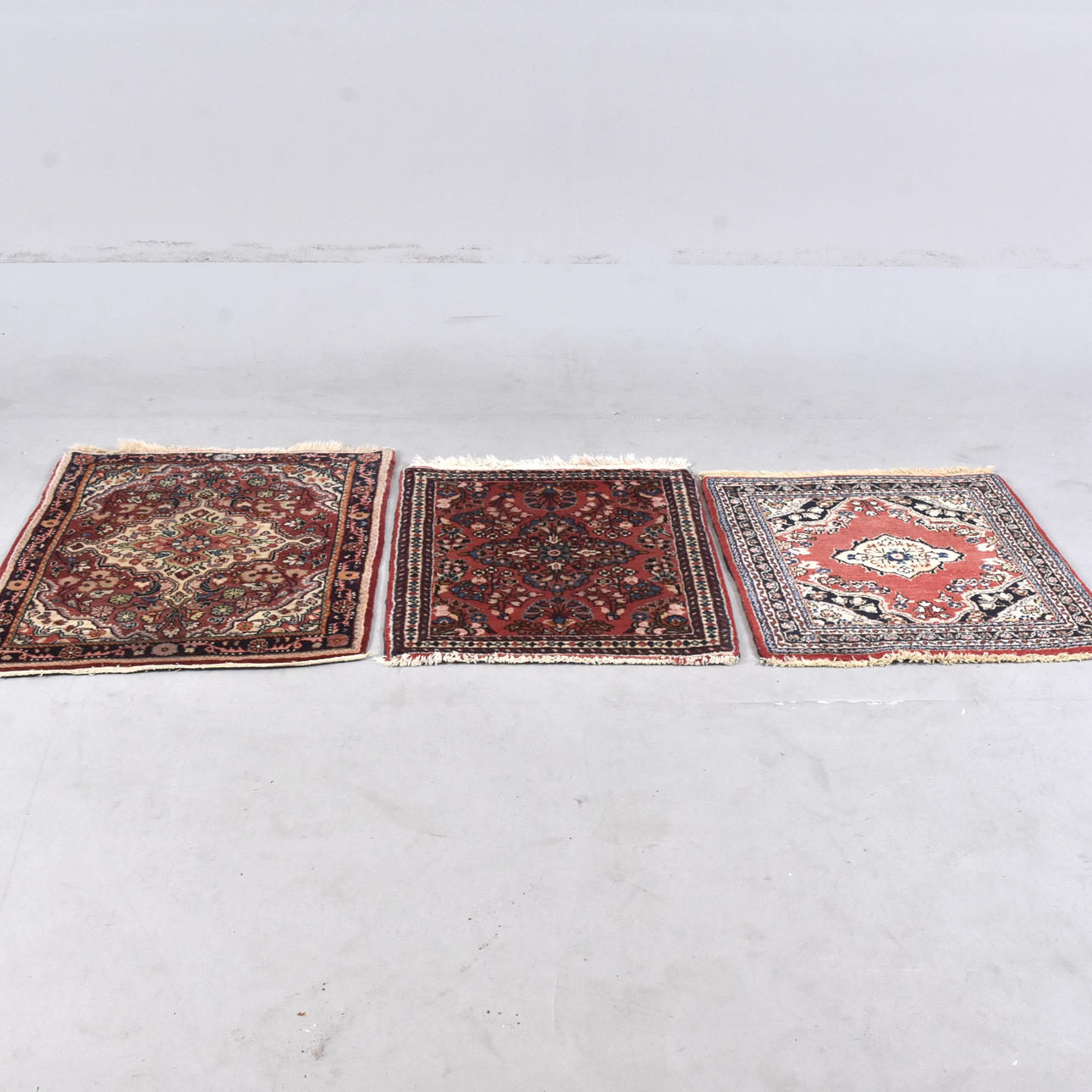 MATTOR, 3 st, Persiska. Mattor & Textil - Orientaliska Mattor ...