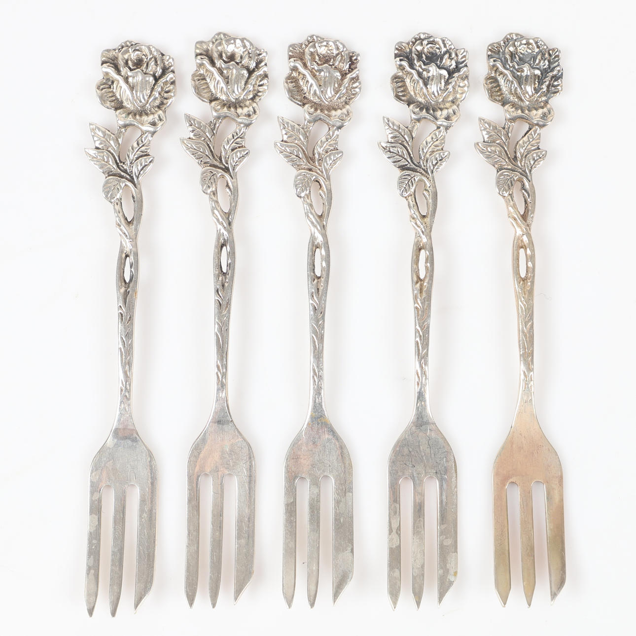 CAKE FORKS, 5 pieces, “Rosen”, silver. Silver & Metals - Silver - Auctionet