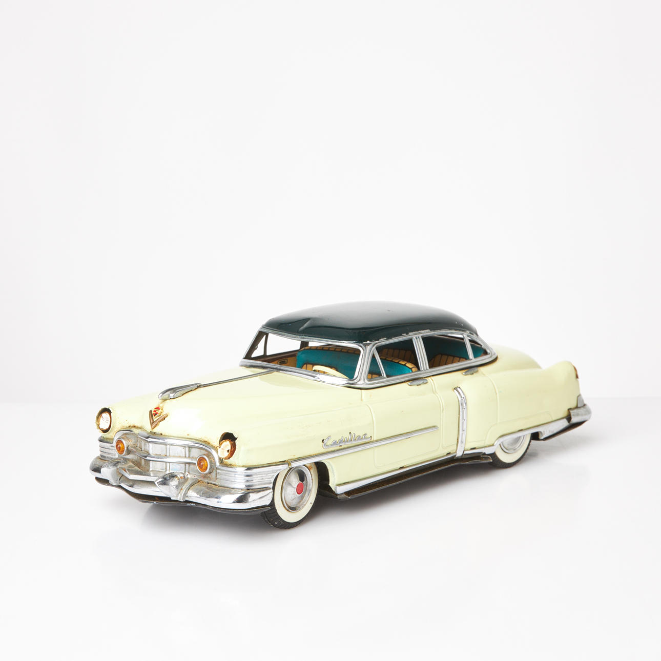A sheet metal toy car, Marusan Cadillac, Japan, 1950's. Toys - Model ...