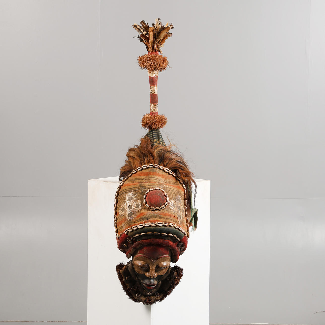 A DAN HEADDRESS, IVORY COAST/ COTE D'IVOIRE. Ethnographica - African ...