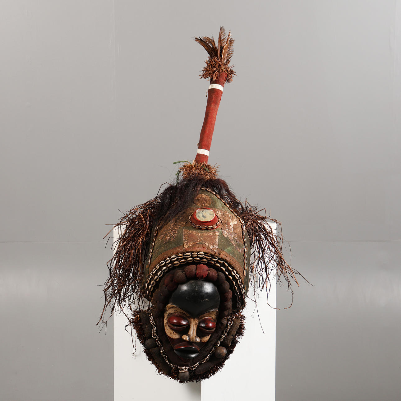 A DAN HEADDRESS, IVORY COAST/COTE D'IVOIRE. Ethnographica - African ...