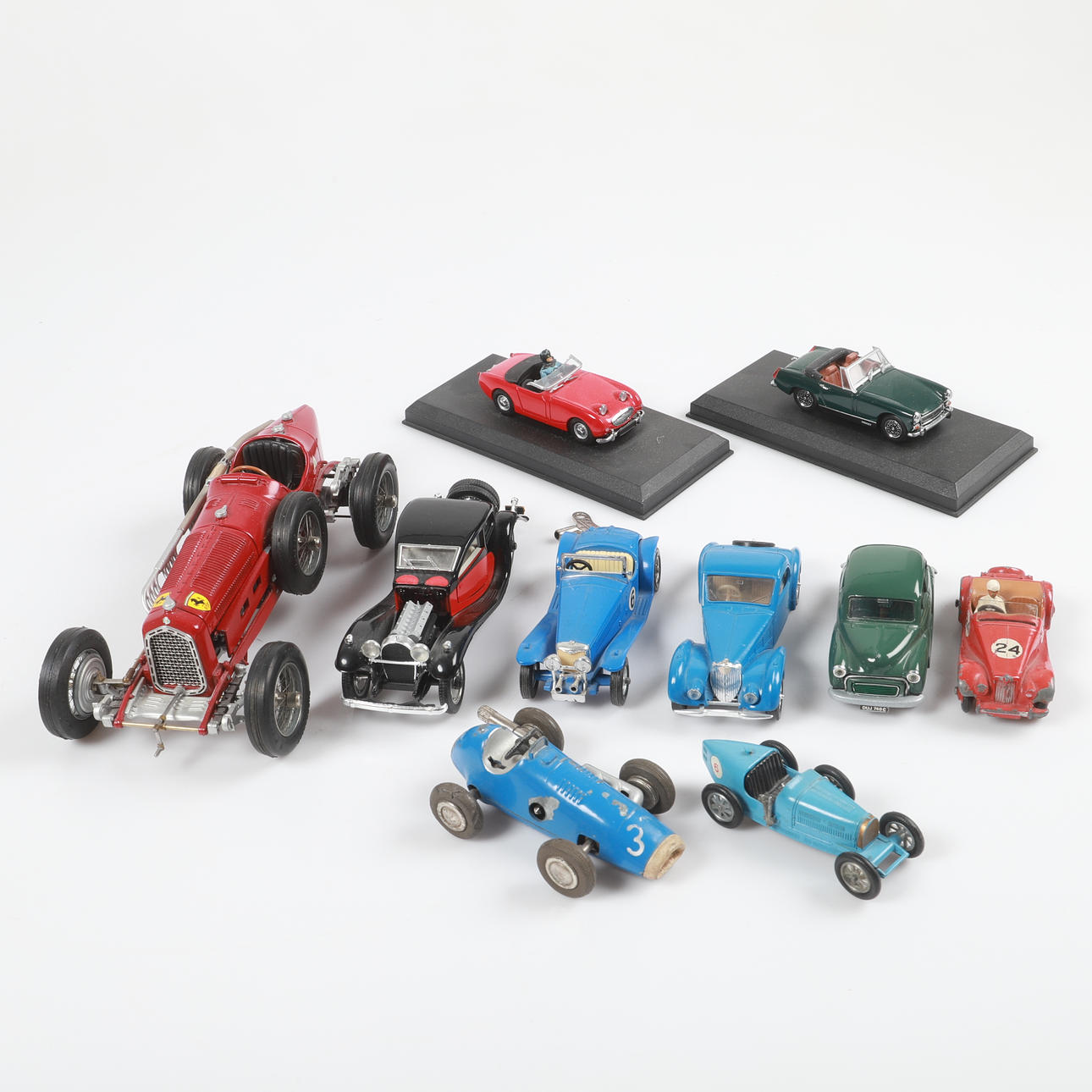 LEKSAKSBILAR, 10 stycken, bl. a. Gorgi och Matchbox. Leksaker ...