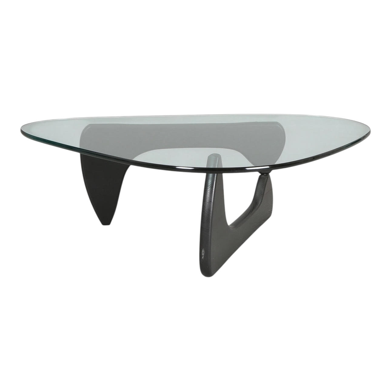 ISAMU NOGUCHI. Vitra. Mesita «Noguchi» de fresno esmaltado negro y ...