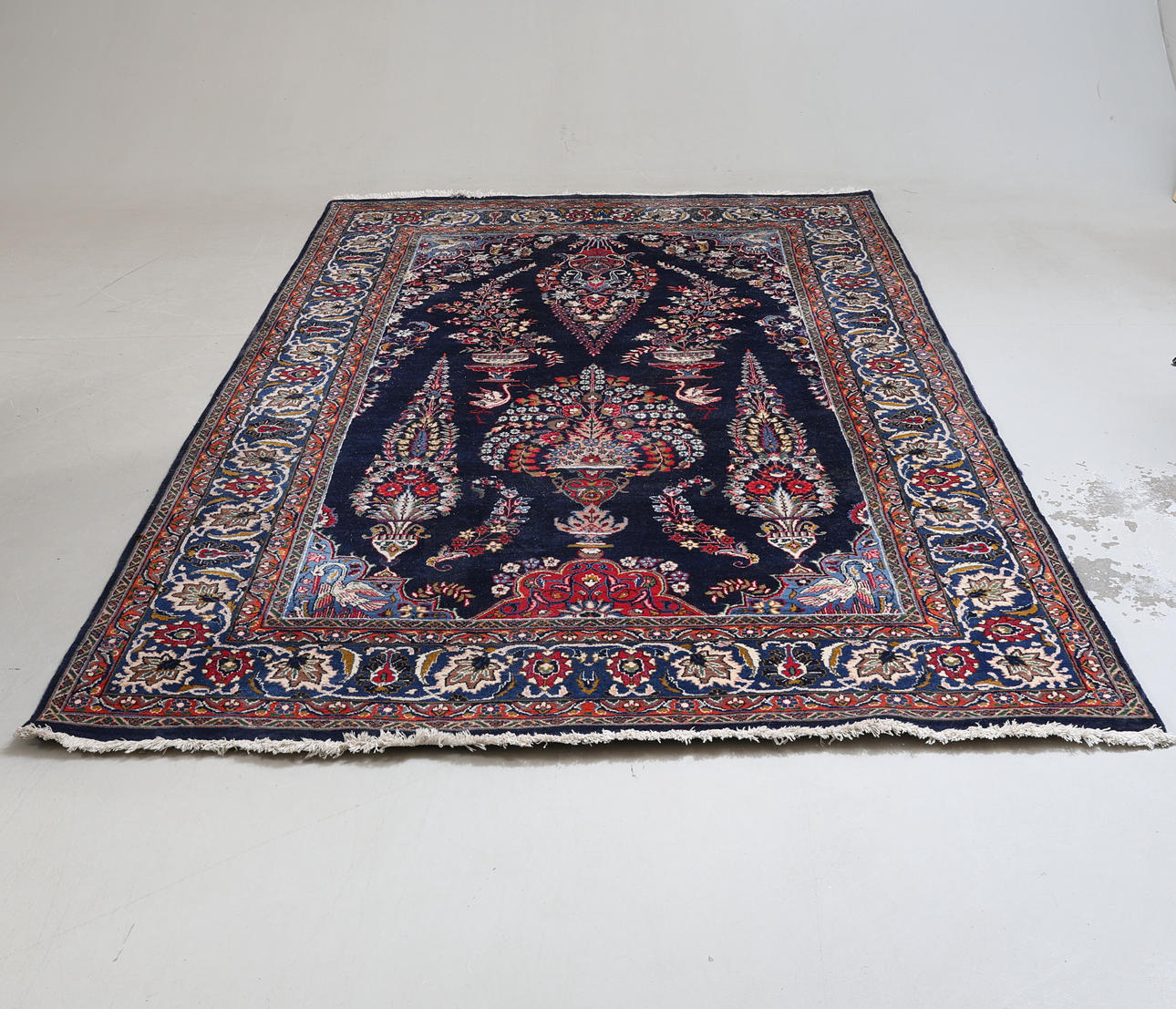 MATTA, persisk Sarough. Ca 301x195 cm. Mattor & Textil - Persiska ...