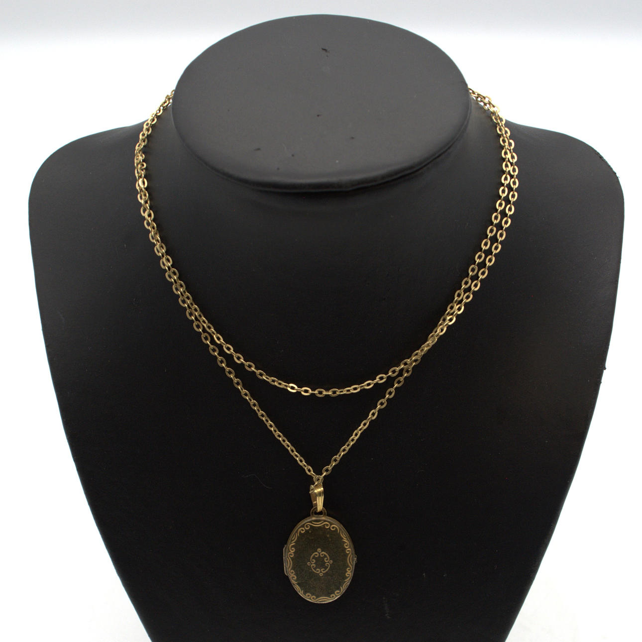 GOLD DOUBLE MEDALLION PENDANT, EARLY 20TH CENTURY. Jewellery ...