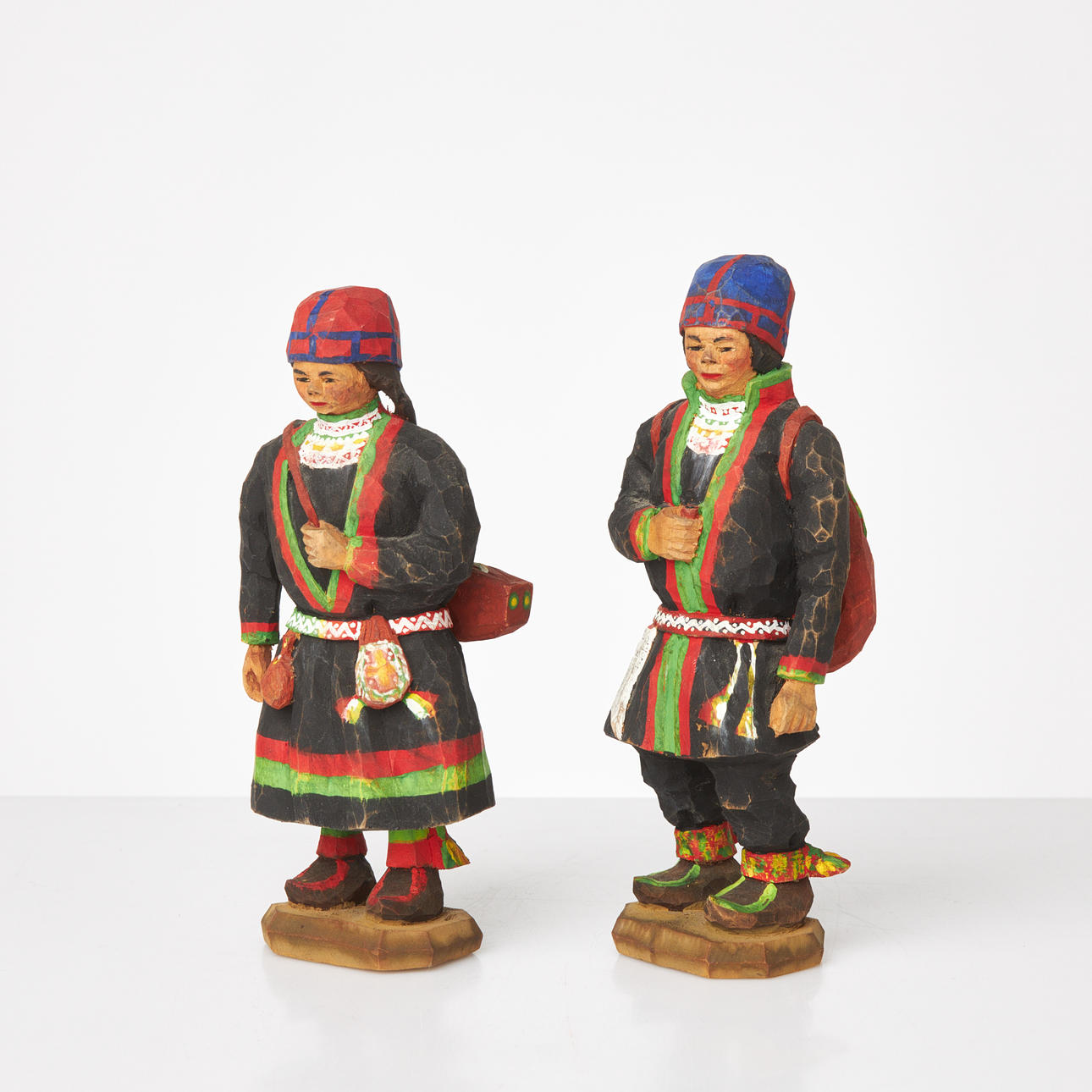 TORBORG LINDBERG KARLSSON. sculptures, 2 pieces, signed, wood ...