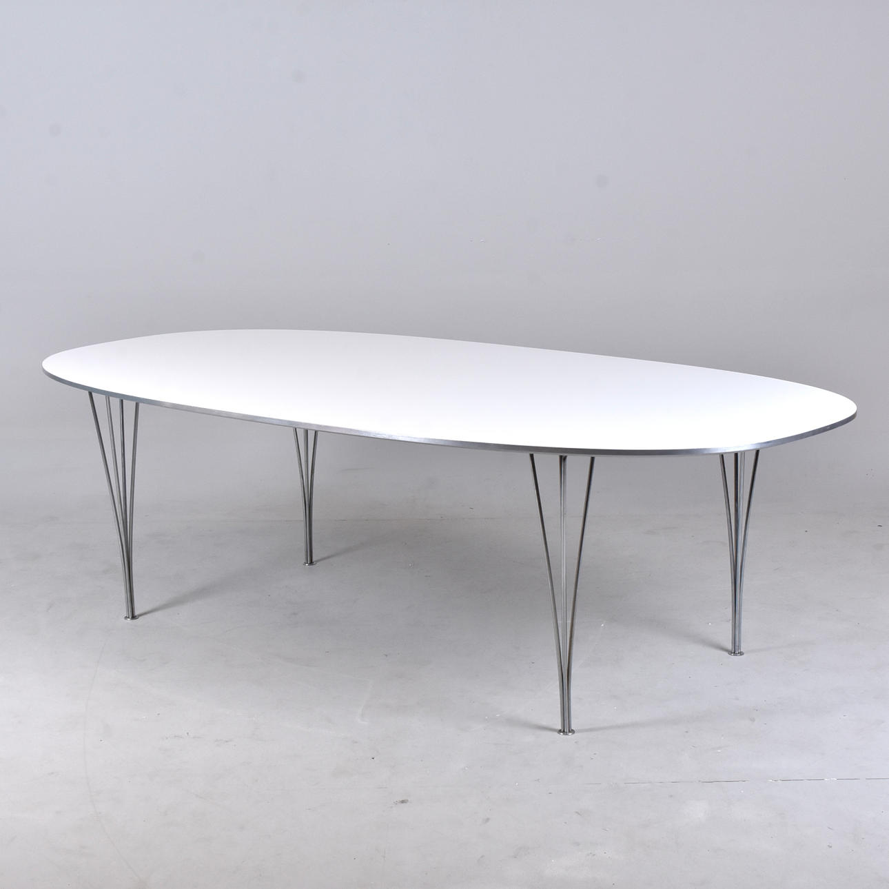 BRUNO MATHSSON & PIET HEIN. Matbord, "Superellips", Fritz Hansen ...