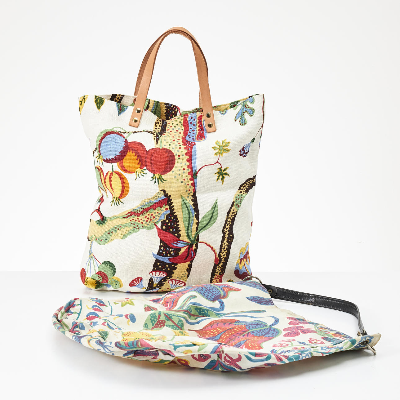 FIRMA SVENSKT TENN. väska / bag, textil med mönster "Vegetable Tree ...