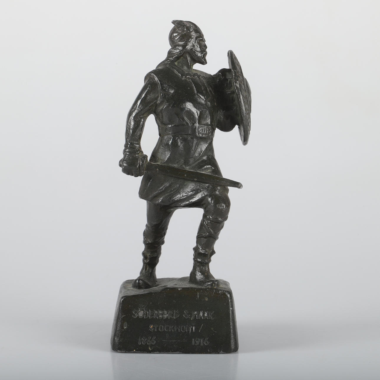 ALICE NORDIN (1871-1948). Skulptur, brons, Viking, gjutarstämpel Herman ...