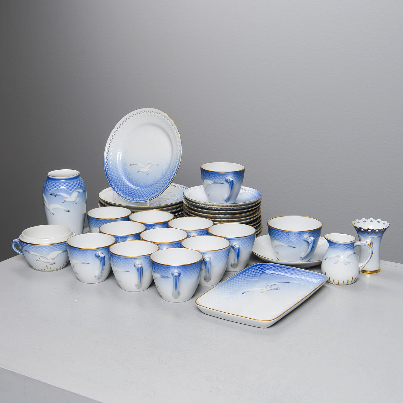 BING & GRÖNDAHL, “The Seagull”, coffee tableware parts, Denmark (26 ...
