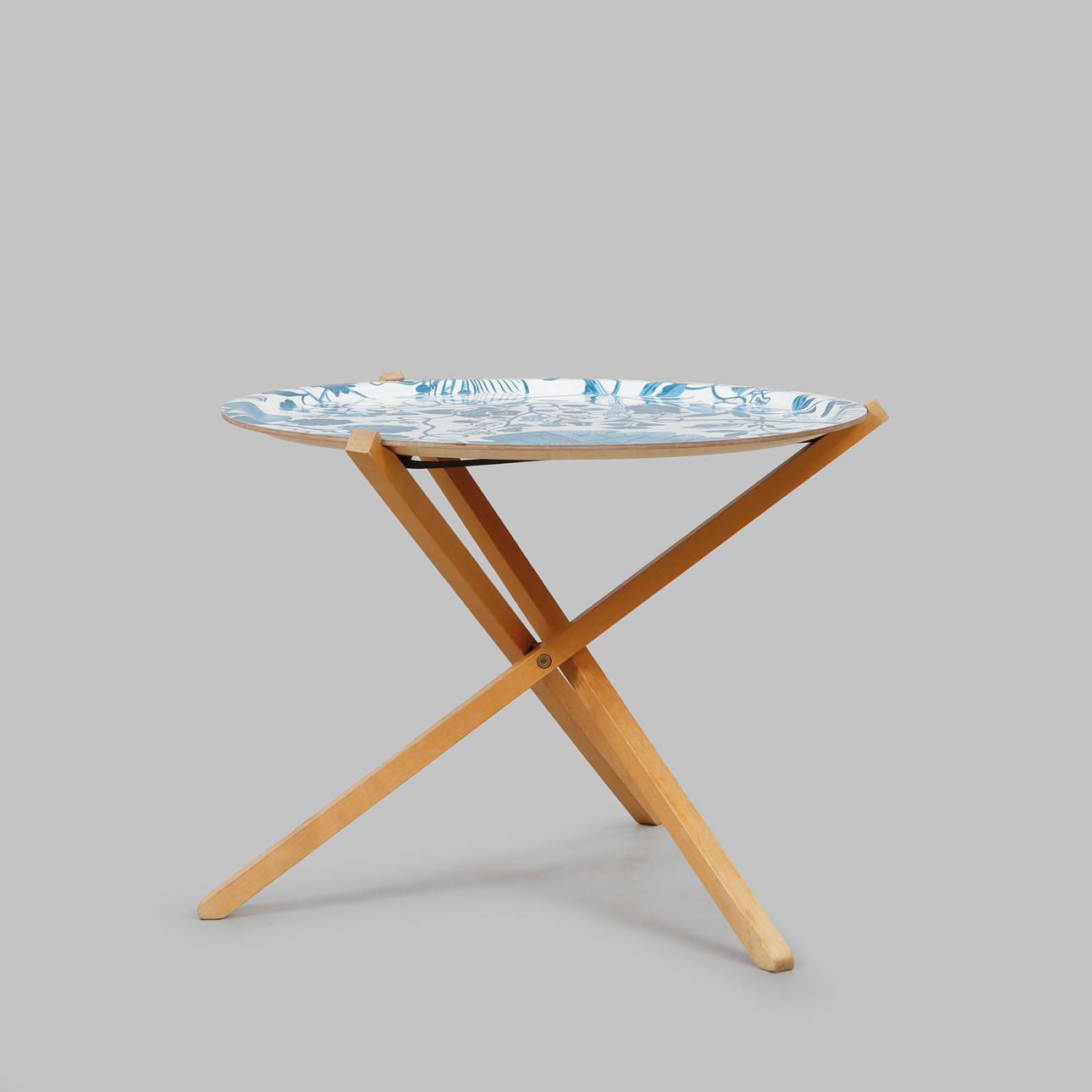 TRAY TABLE, company Svenskt Tenn and CMJH Design. Furniture - Tables ...
