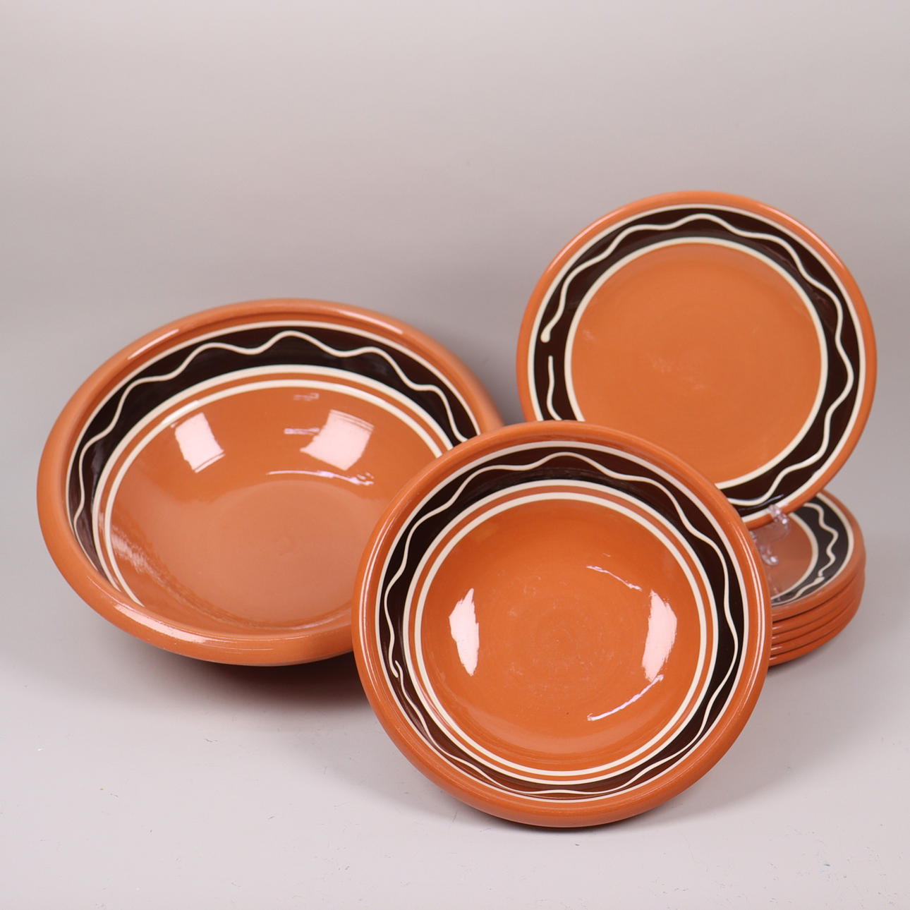 TABLEWARE PARTS, Klippan Keramik, Porridge bowls and plates, 8 pieces ...