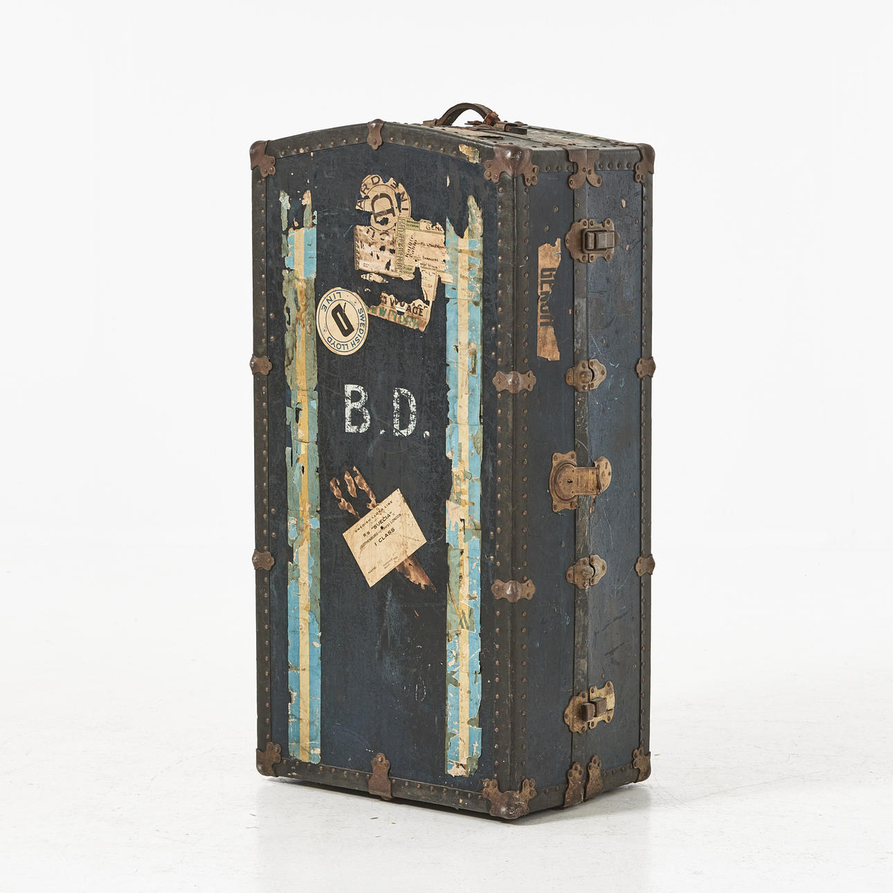 TRAVEL SUITCASE, WITH WARDROBE, C.A. Ore & Co. (586 Market Street, San ...