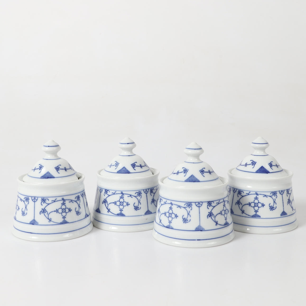 SOCKERSKÅLAR, 4 stycken, porslin, Winterling, Tyskland. Keramik ...