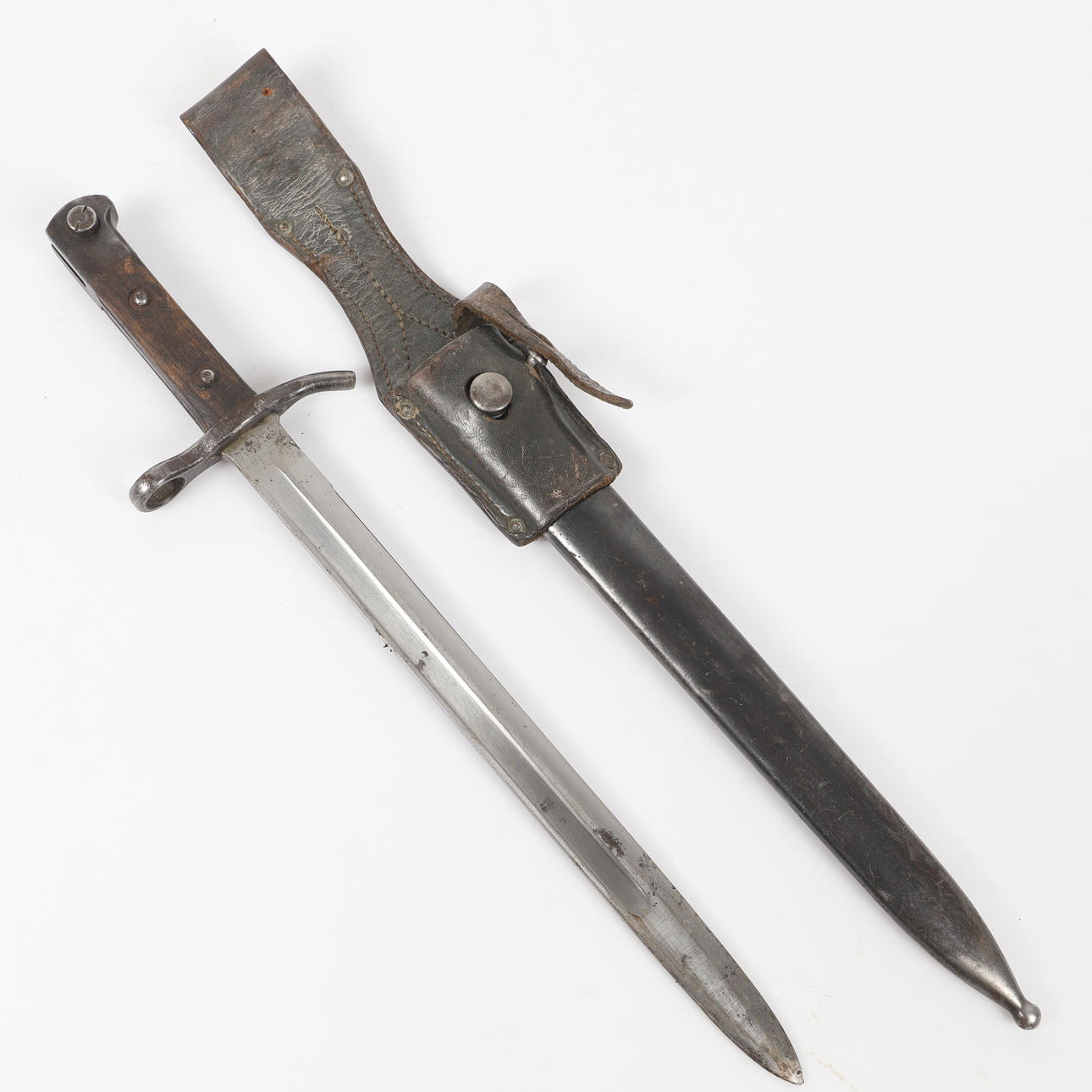 BAYONET, Hackman & Co, Finland. Weapons & Militaria - Edged weapons ...
