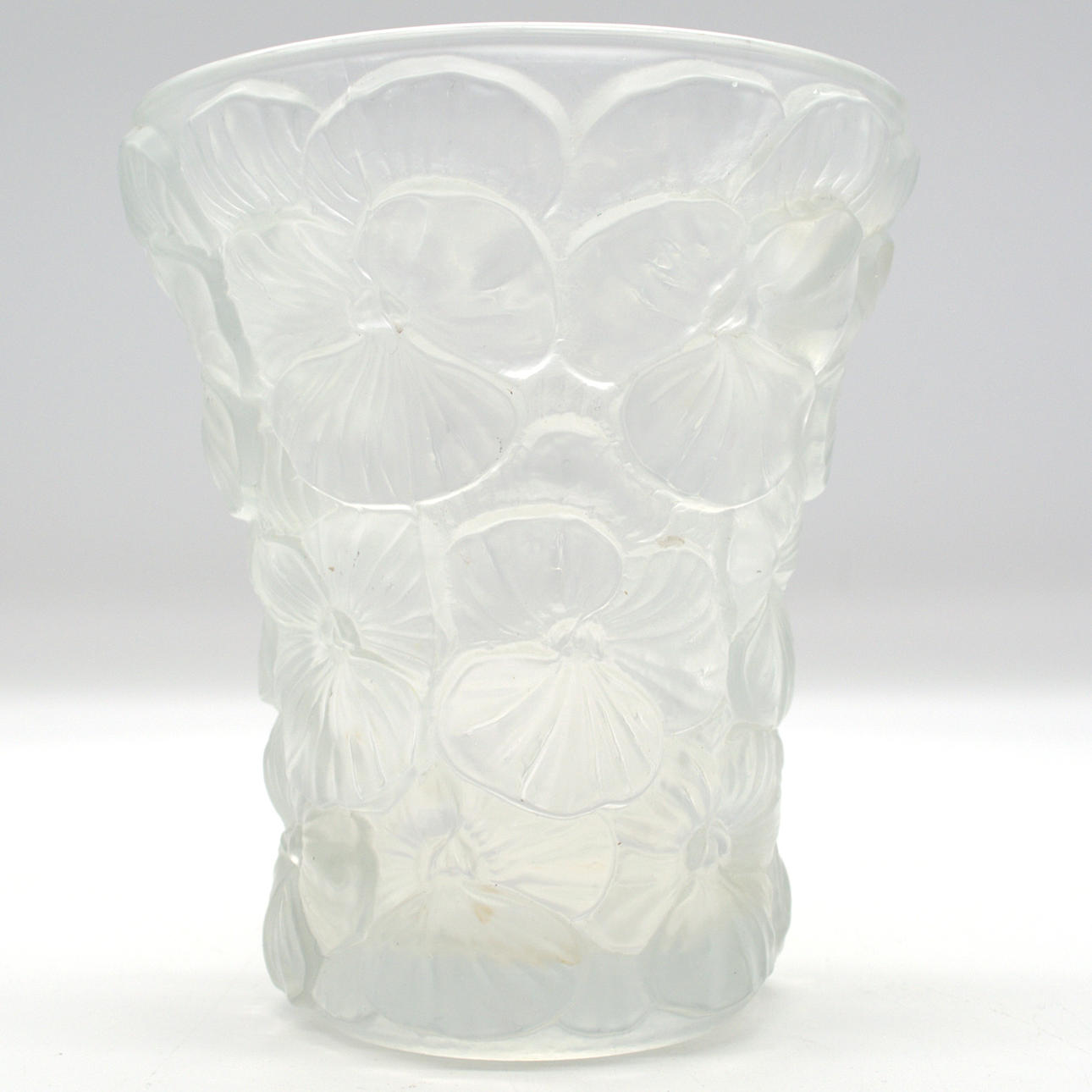 JOSEF INWALD. (1837—1906) FOR BAROLAC GLASSWORKS, BOHEIAN VASE, PANSIES ...
