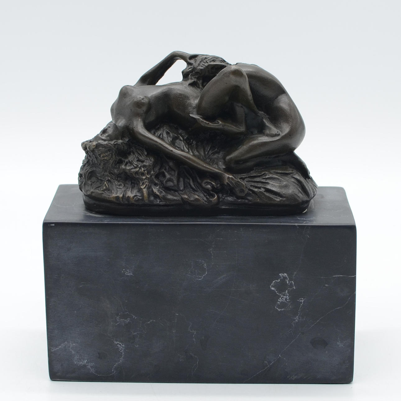 FRANZ XAVER BERGMANN (1861–1936). NAKEN SCEN, BRONSSKULPTUR PÅ ...