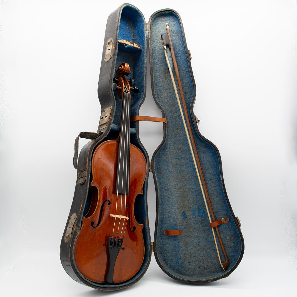 3/4 VIOLIN BOHEMIA, TIGHT ANNUAL RINGS, ONE-PIECE CEILING AND FLOOR ...