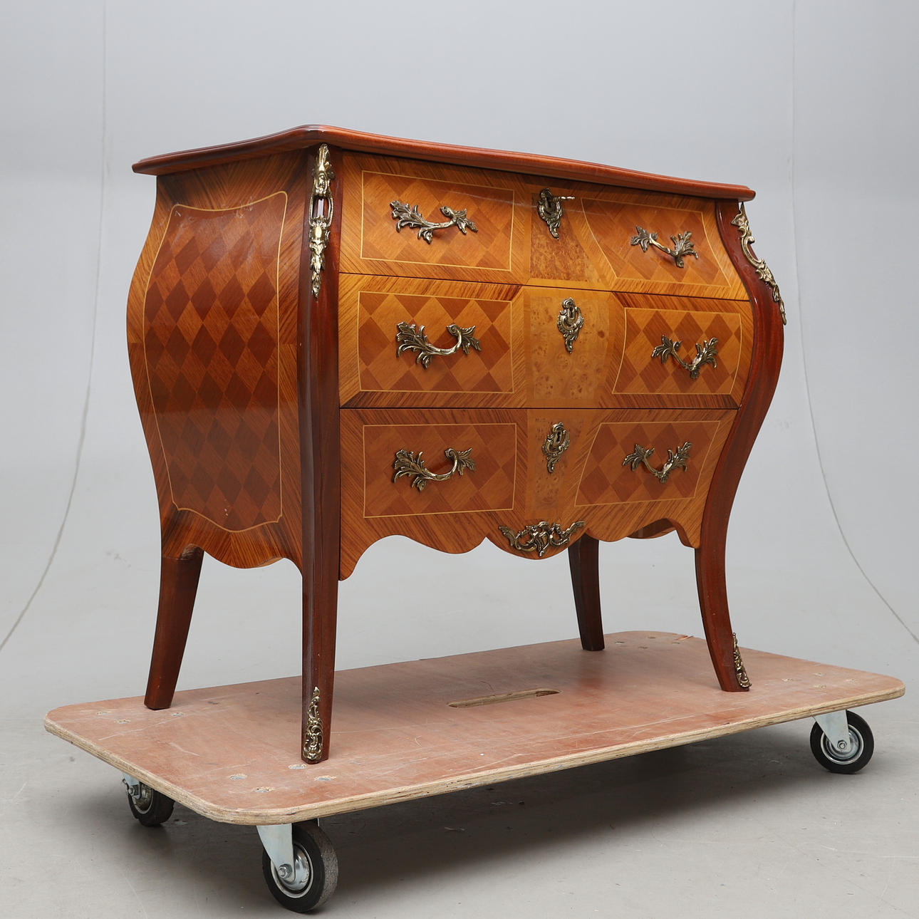 Chest of drawers, Rococo style, 20th century. Furniture - Chests of ...