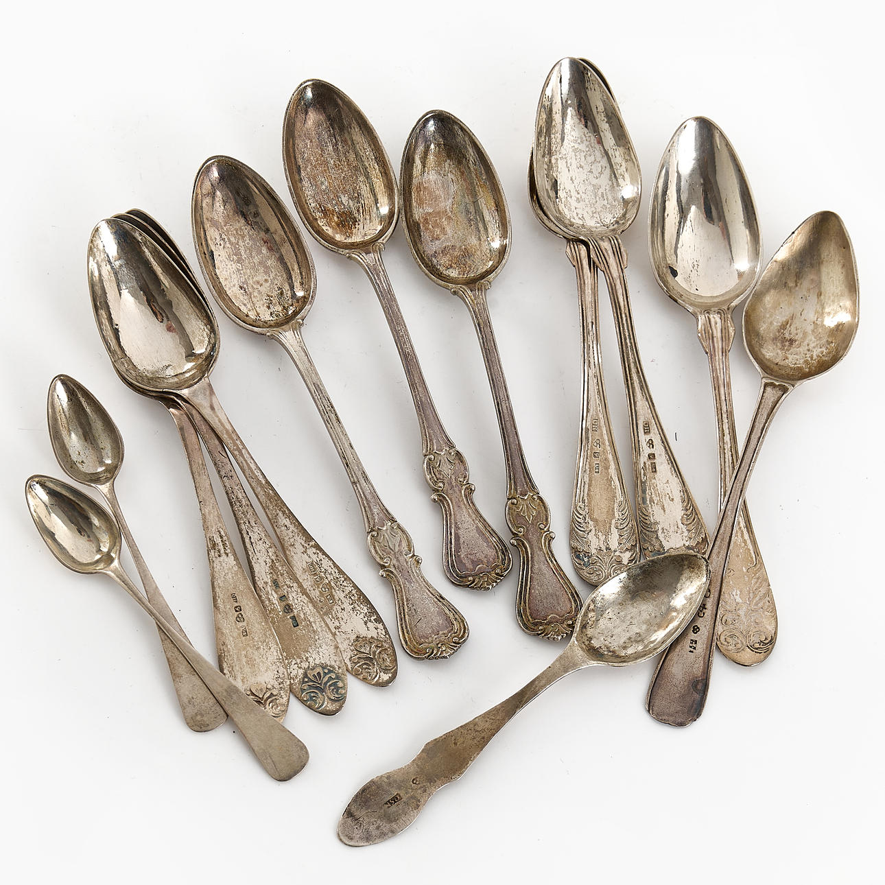 TESKEDAR SAMT MOCKASKEDAR, 13 st, silver, olika modeller b la "gammal ...