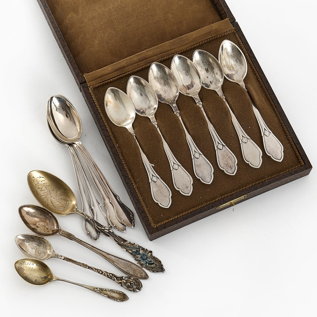 TESKEDAR, 14 st, silver, förgyllt silver, olika modeller, 1900-tal ...