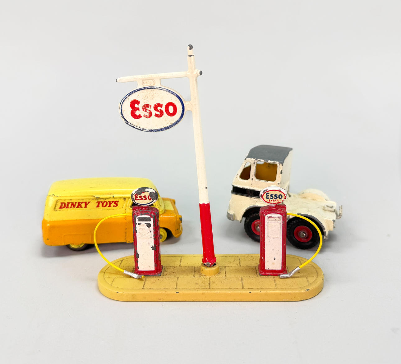 CORGI TOYS - Shell mack, Lastbil & Van. Leksaker - Modellbilar - Auctionet