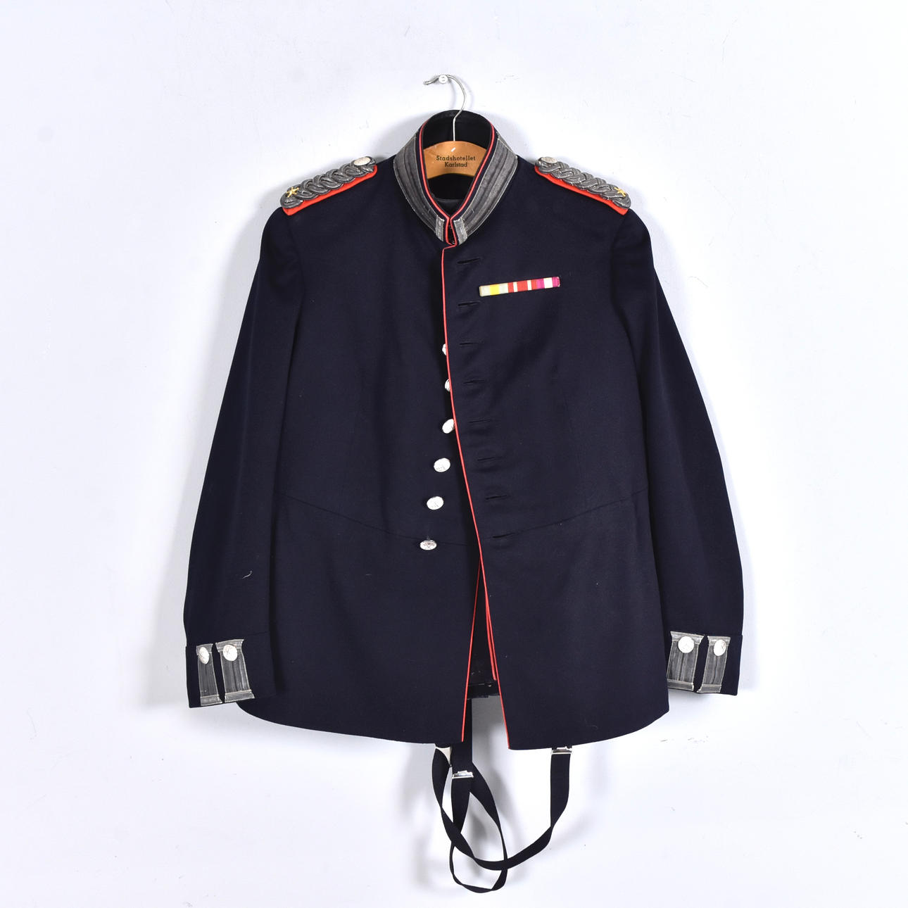 VAPENROCK SAMT BYXOR, Sverige Modell 1888. Vapen & Militaria ...