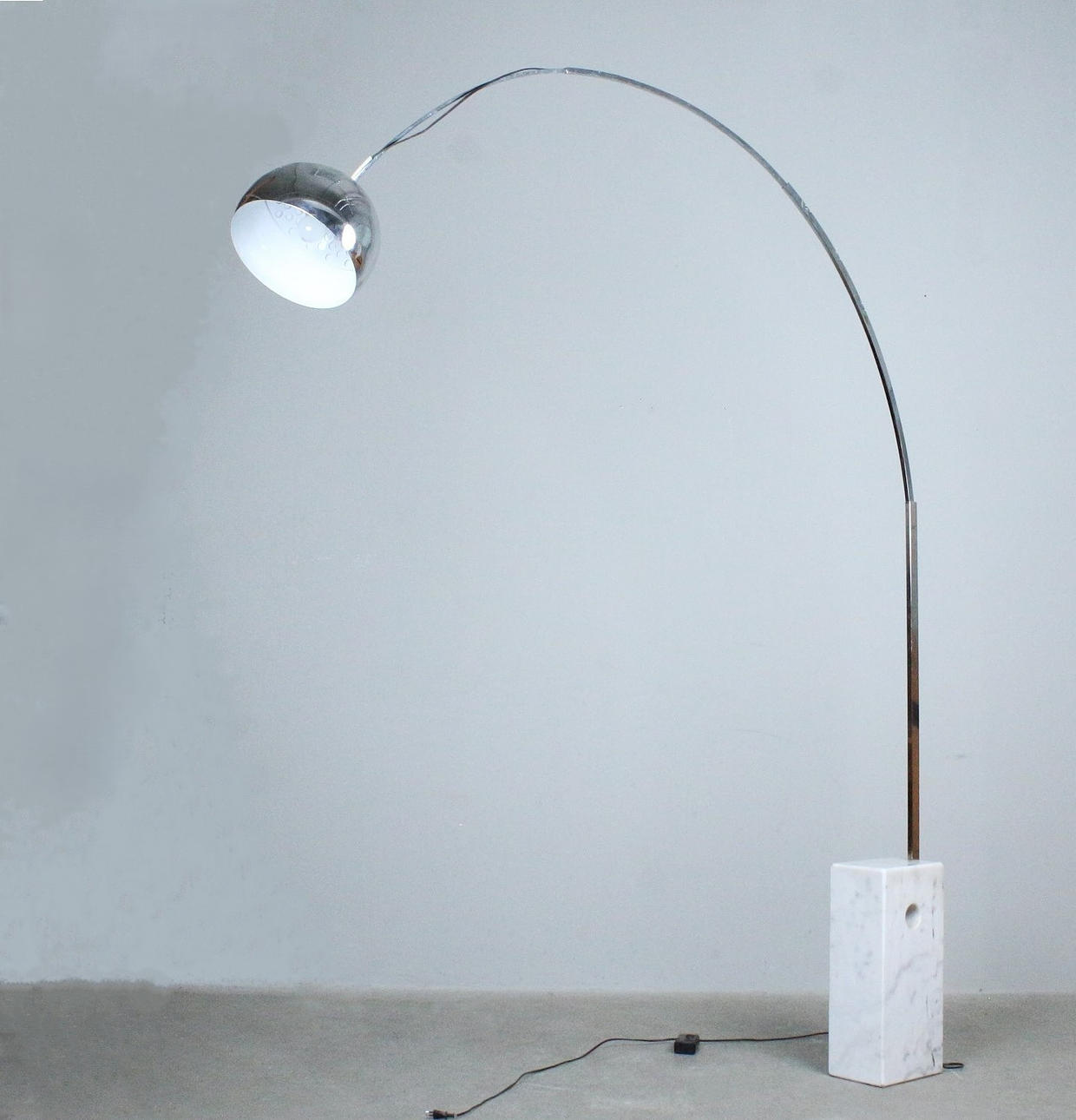 Large arc lamp/ floor lamp with marble base. Lighting & Lamps - Floor ...