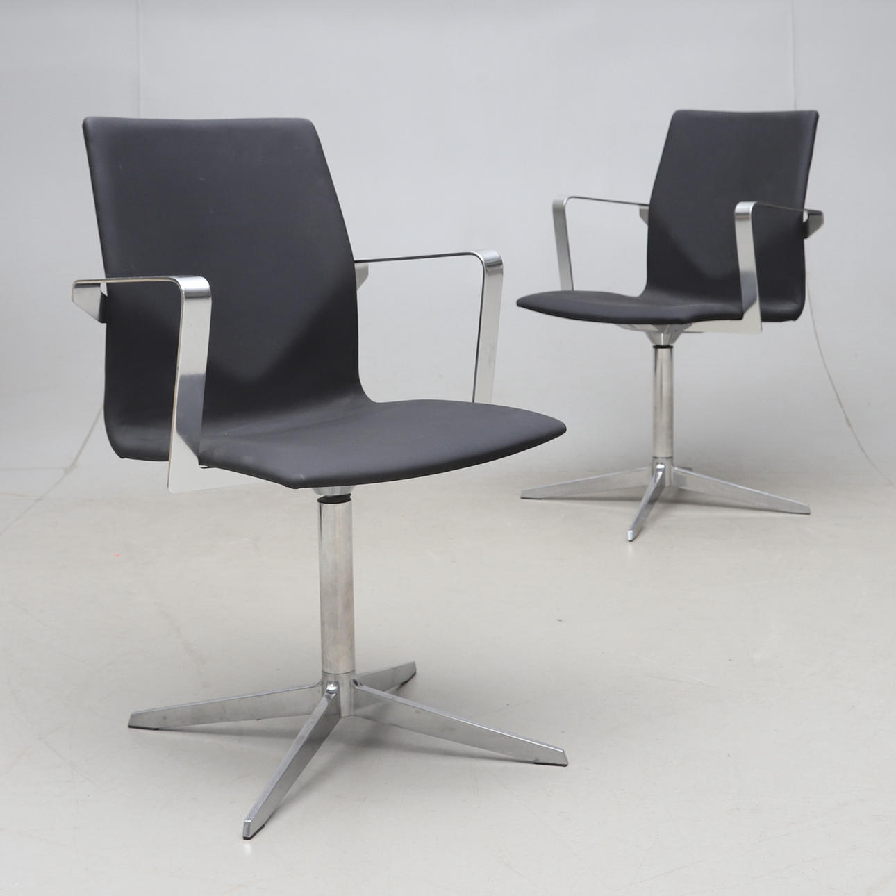 Two Christina Strand chairs, Niels Hvass, Four design, “Four Cast XL ...