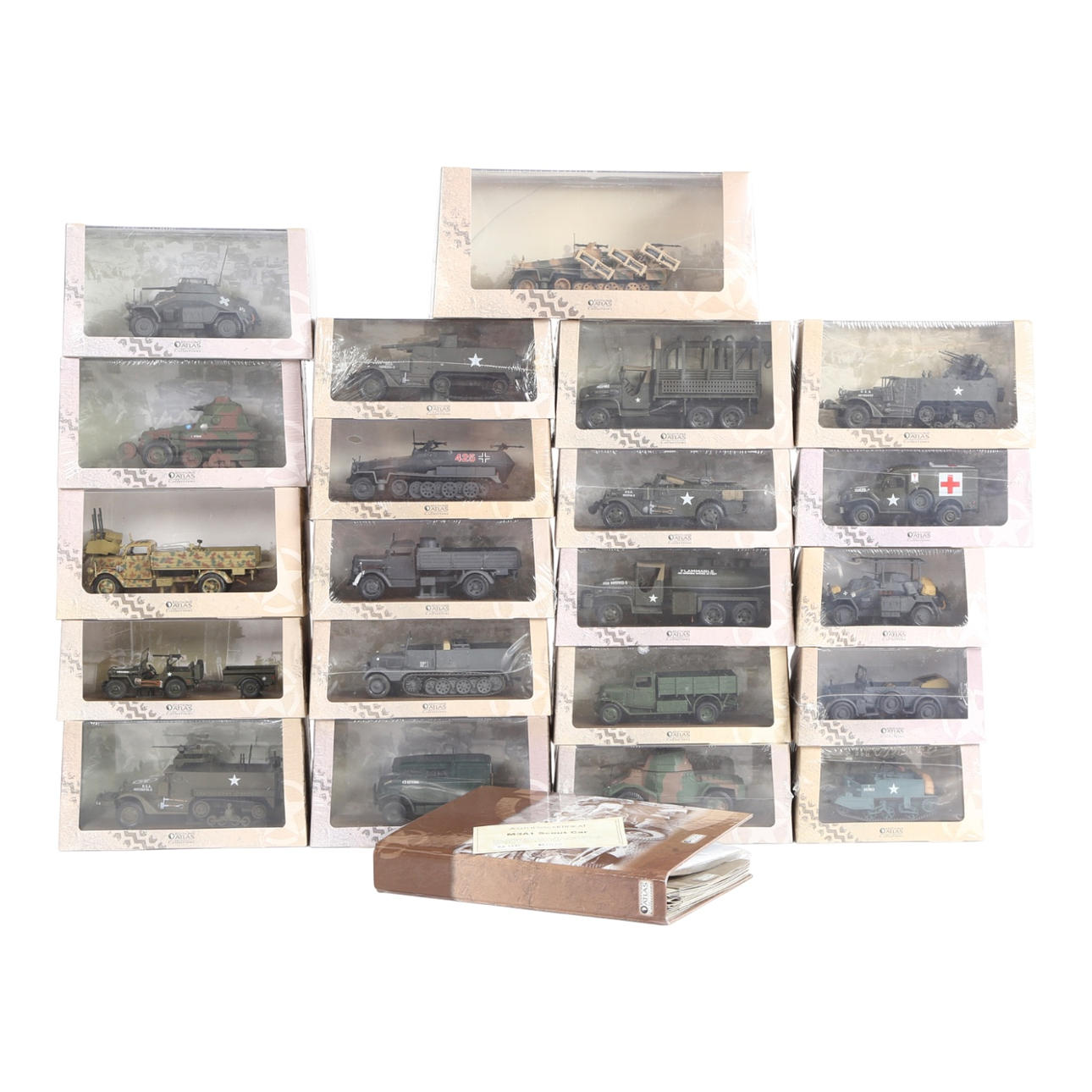 EDITION ATLAS. A collection of model cars in unbroken packaging (22 ...