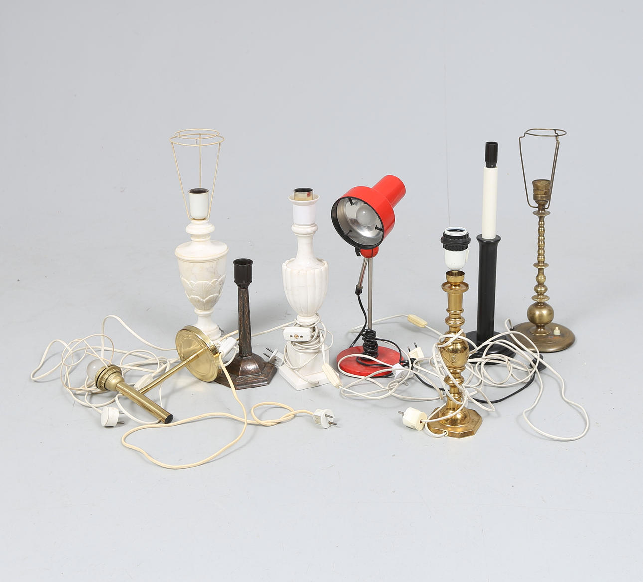 LUMINAIRES, table and wall lamps, b.la. Abo Randers and Kenbro, 20th ...