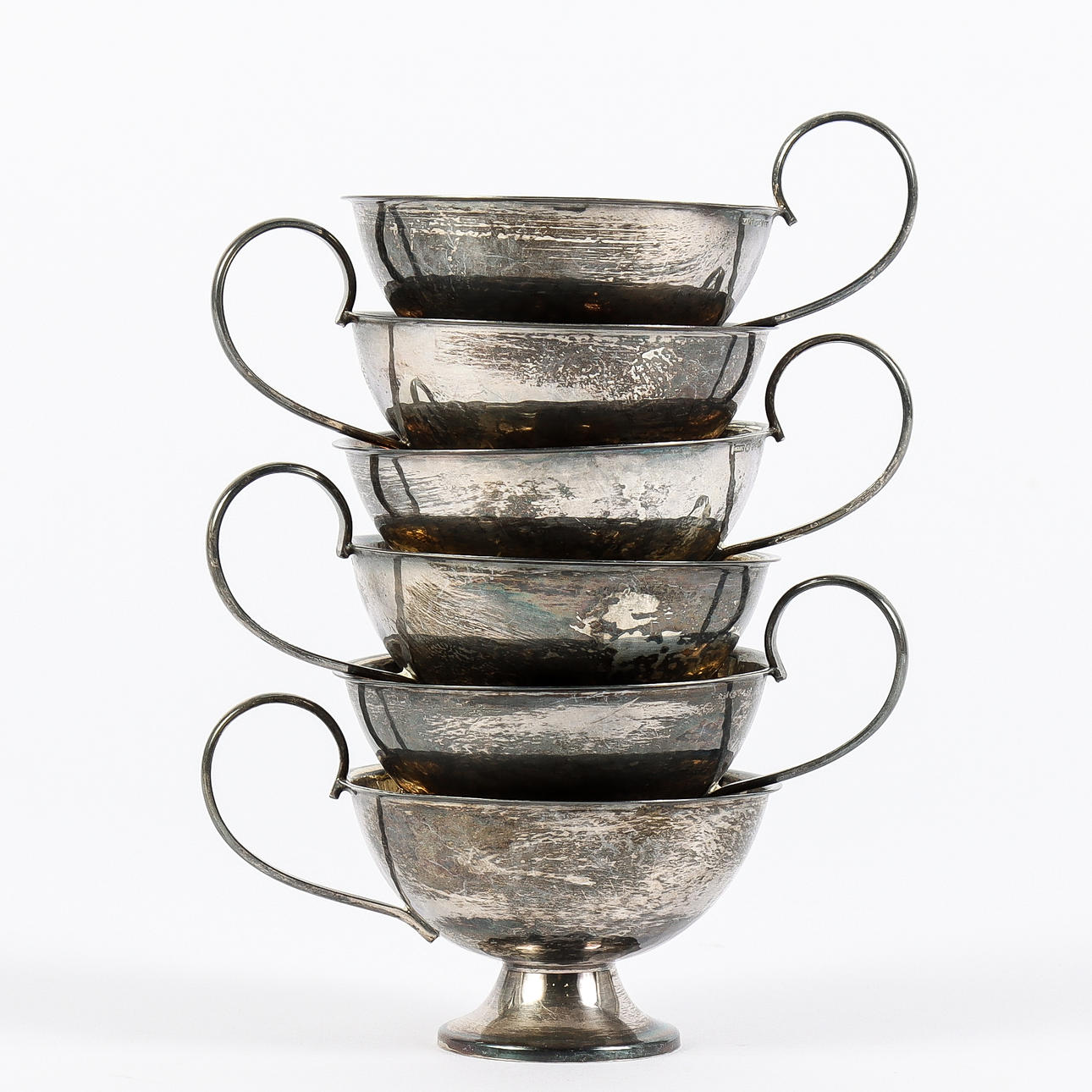 PUNCH MUGS 6 pieces silver. Silver & Metals - Silver - Auctionet