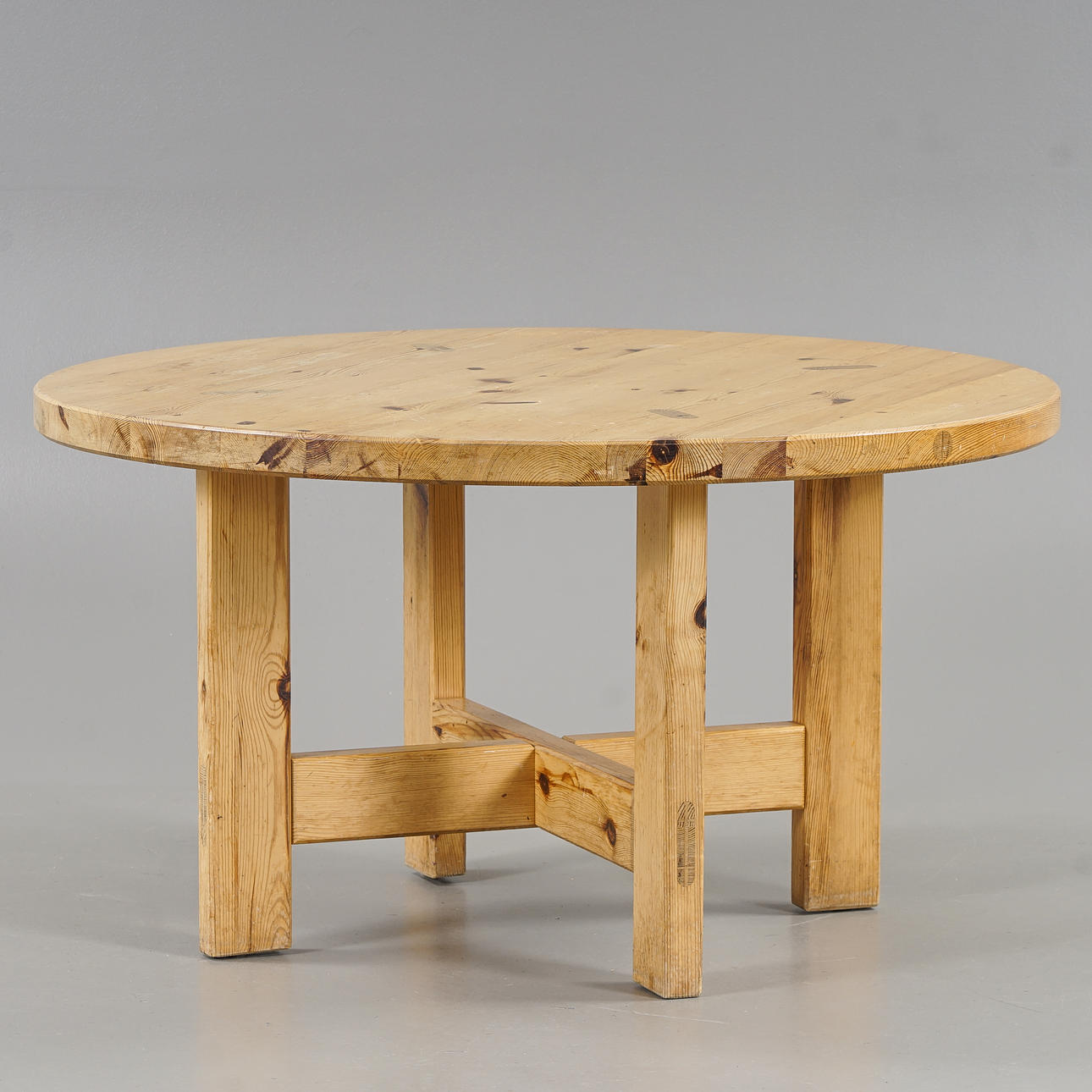 ROLAND WILHELMSSON. A dining table, Pine, Karl Andersson & Söner, 1970s ...