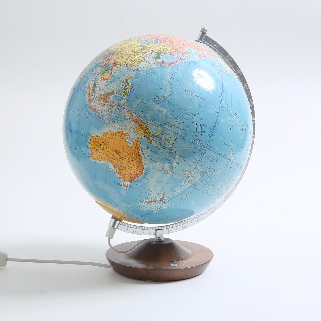 GLOBE, Räth's political globe, GDR, 1983. Lighting & Lamps - Table ...