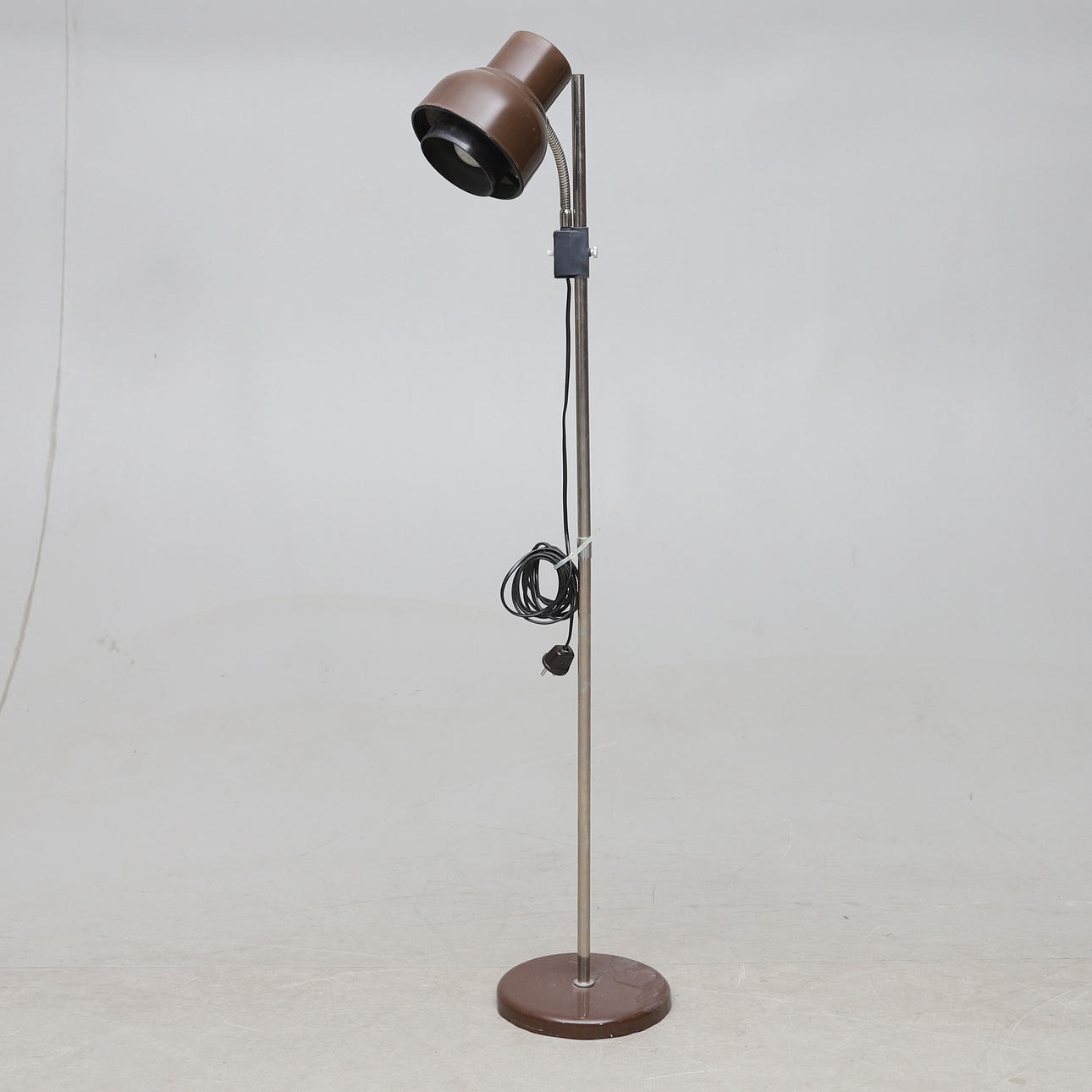 A plastic and white metal floor lamp, Elidus, type 2209, second half of ...