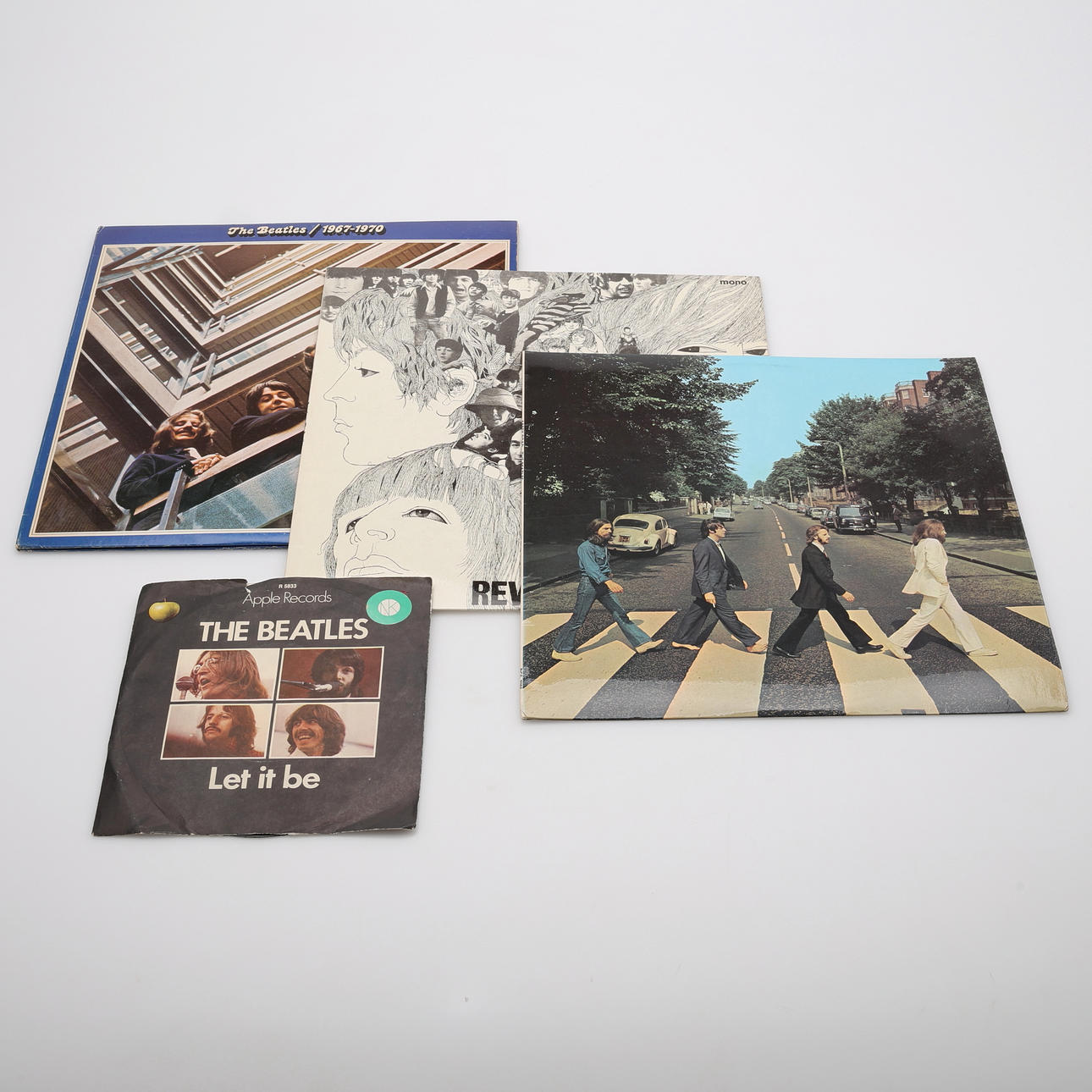 THE BEATLES, 3 ALBUMS. “REVOLVER”, “ABBEY ROAD” AND “1967-1970”, AS ...